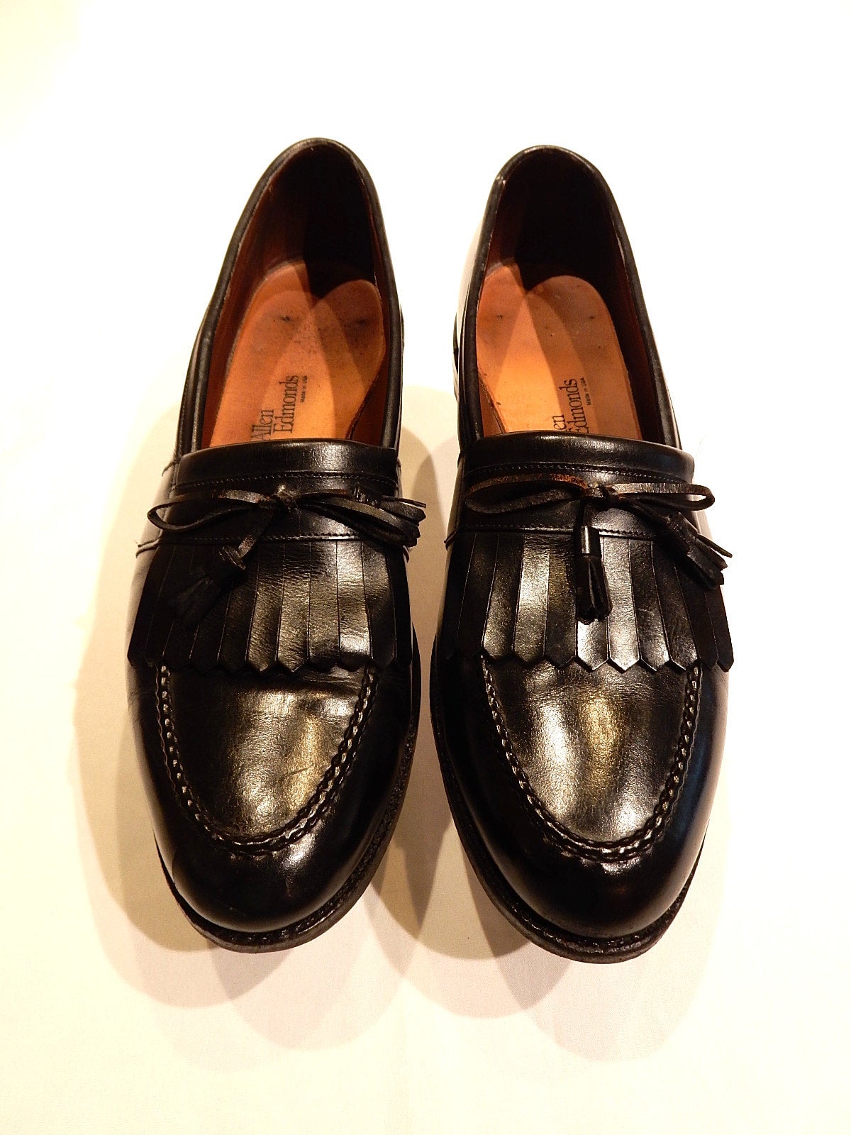 allen-edmonds-chelsea-loafers | Secrets Resale Boutique 1819 Bardstown ...